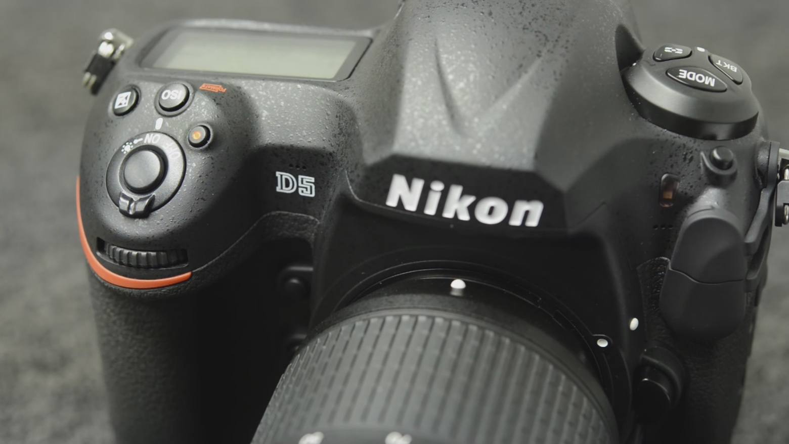 First Hands On Review of the Nikon D5 and D500 - DIY Photography