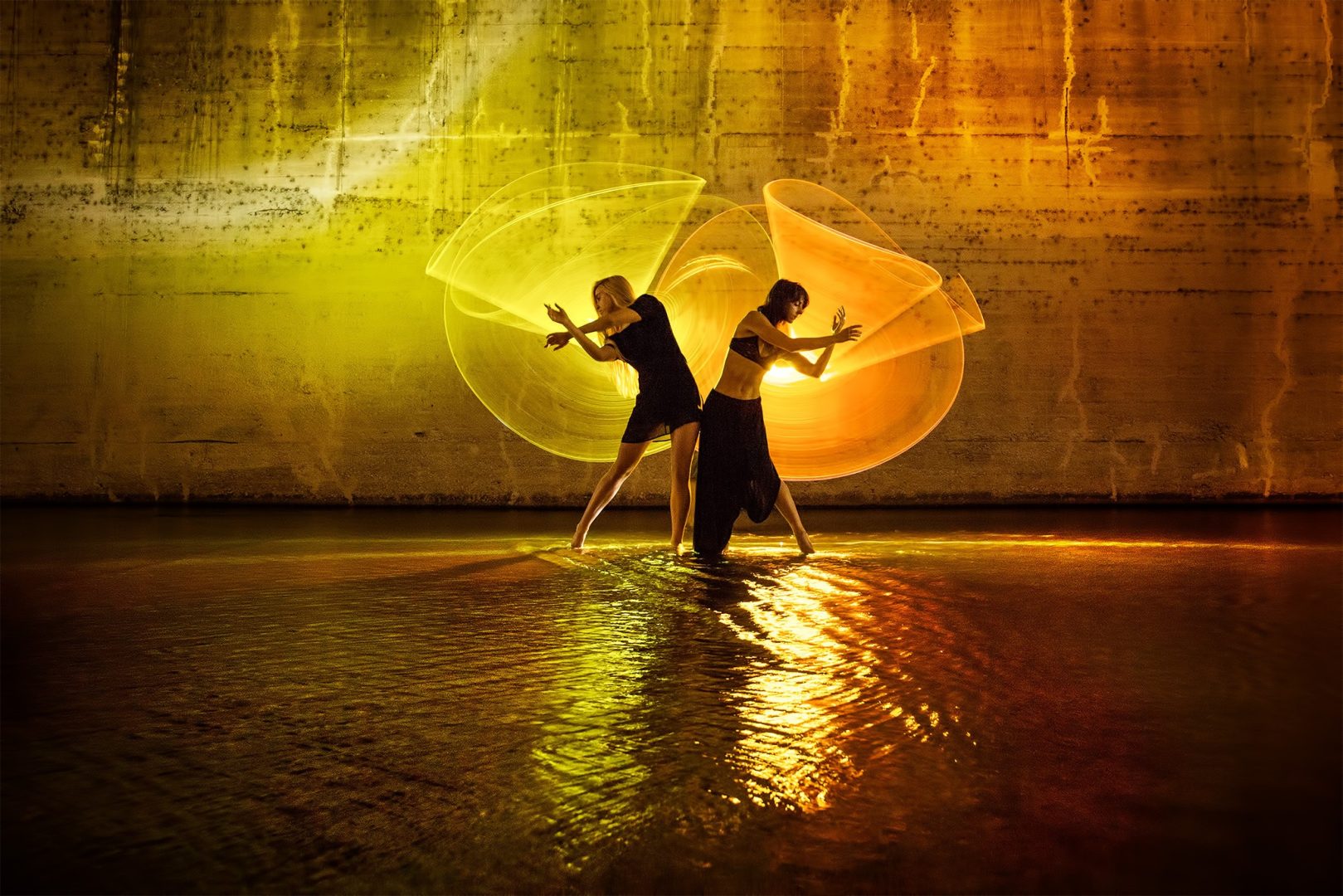Signs Of Light shows the awesome photos you can create with just a ...