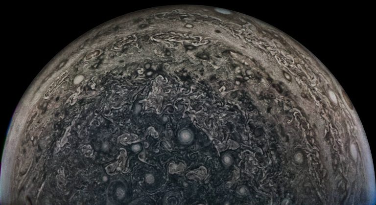 NASA's $1bn Juno probe just sent back the most amazing images of ...