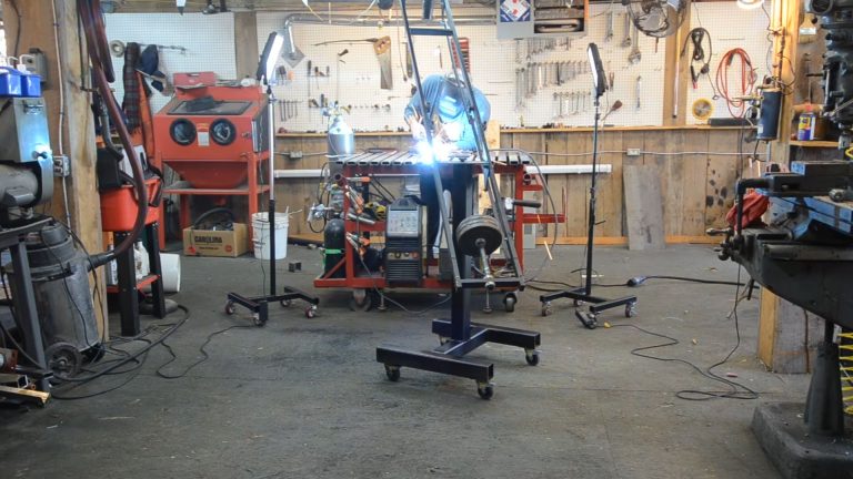 After a fall in his workshop, this creative builder shows us how he ...