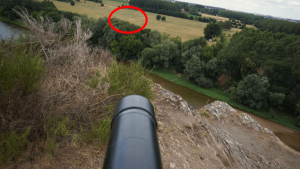 This vintage “bazooka lens” takes the word “shooting” almost literally