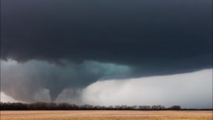 This 8K timelapse shows a tornado forming right before your eyes