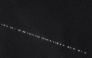 This video shows a spectacular view of the SpaceX Starlink satellite train