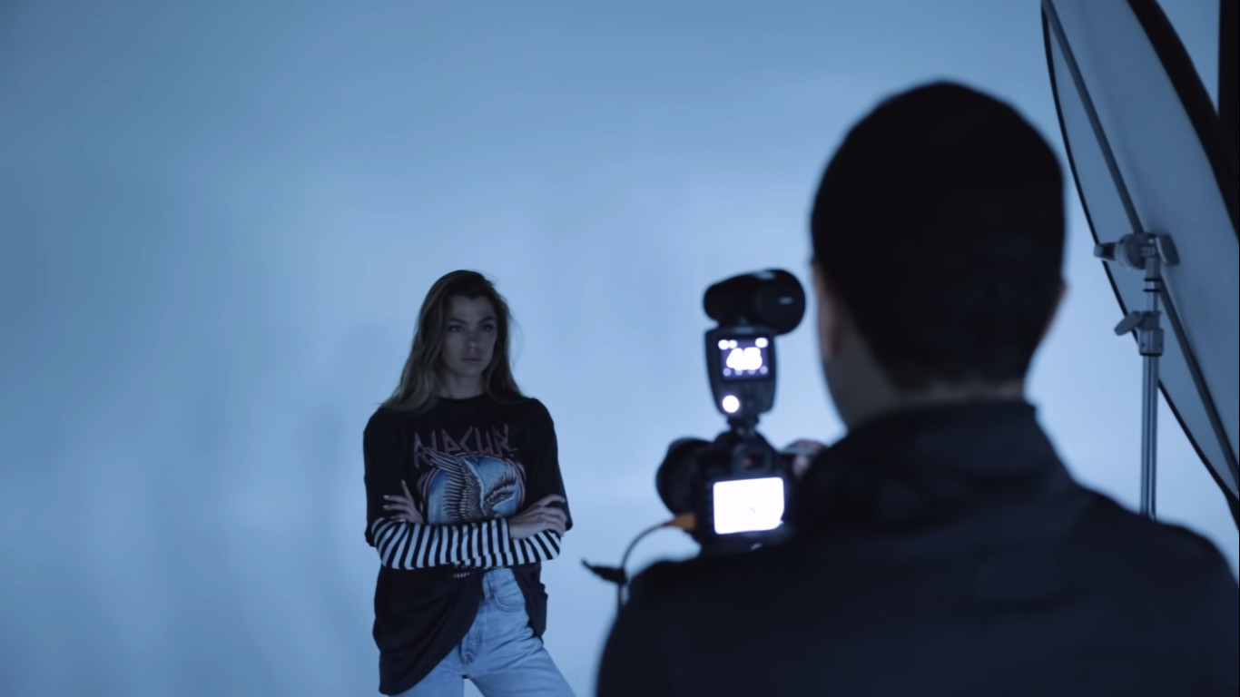 How to turn your on-camera flash into an off-camera softbox for $30 or less