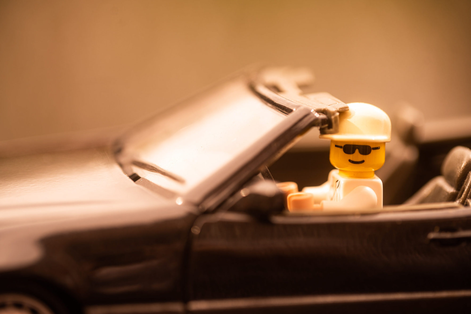 Photographer shoots Lego wedding to stay creative in isolation