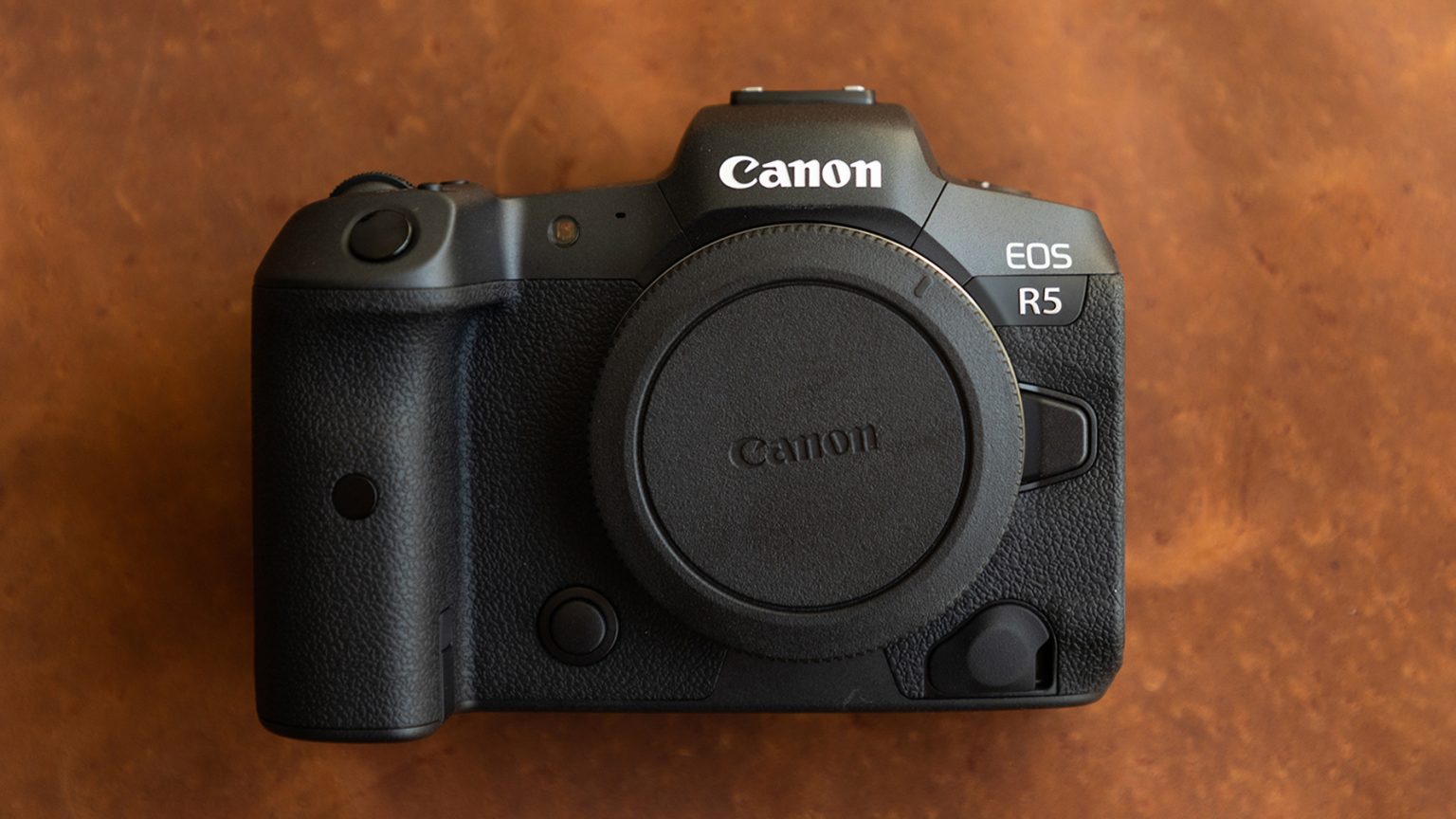 Canon EOS R5 teardown shows great weather sealing but few escape routes ...