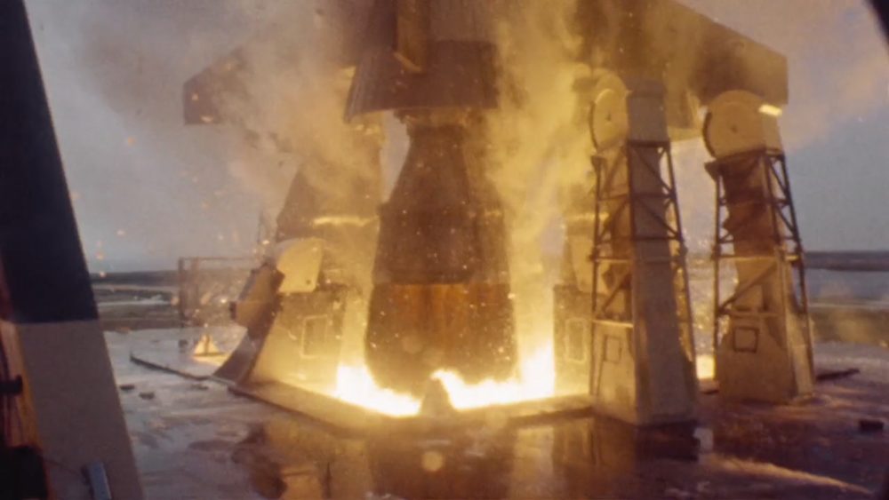 This slow motion Apollo 11 launch footage shot in 1969 still looks ...