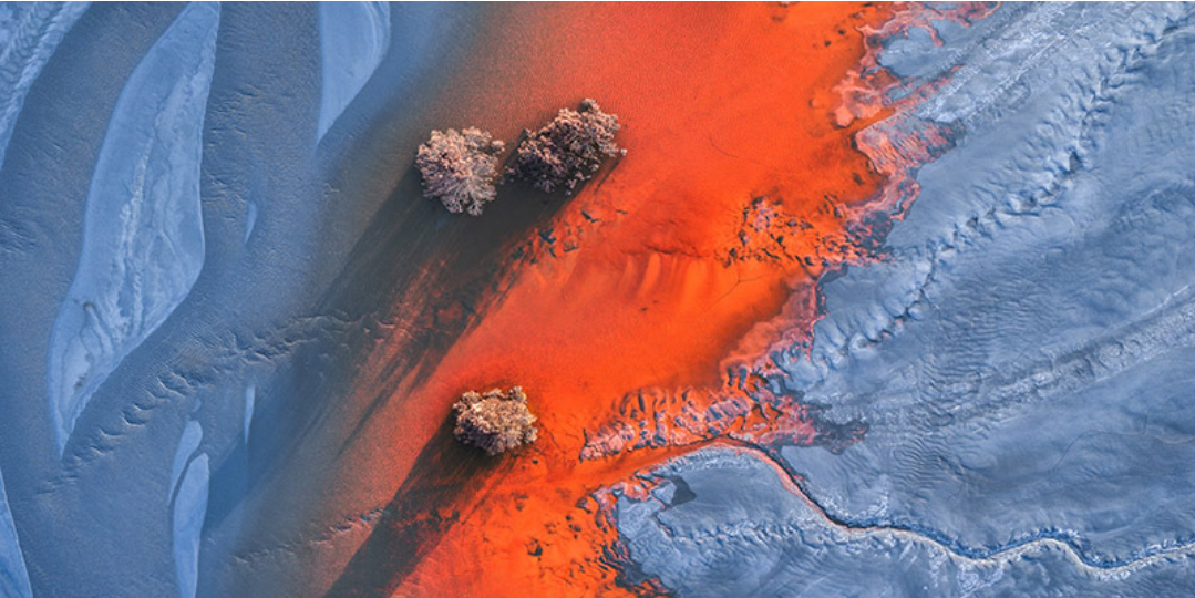 Otherworldly abstract landscape wins 2022 Epson International Pano Awards