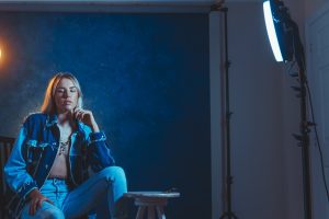 Lighting Setup: How to build and use a DIY Scrim in the Studio