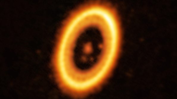 This is the first-ever photo of two planets sharing the same orbit