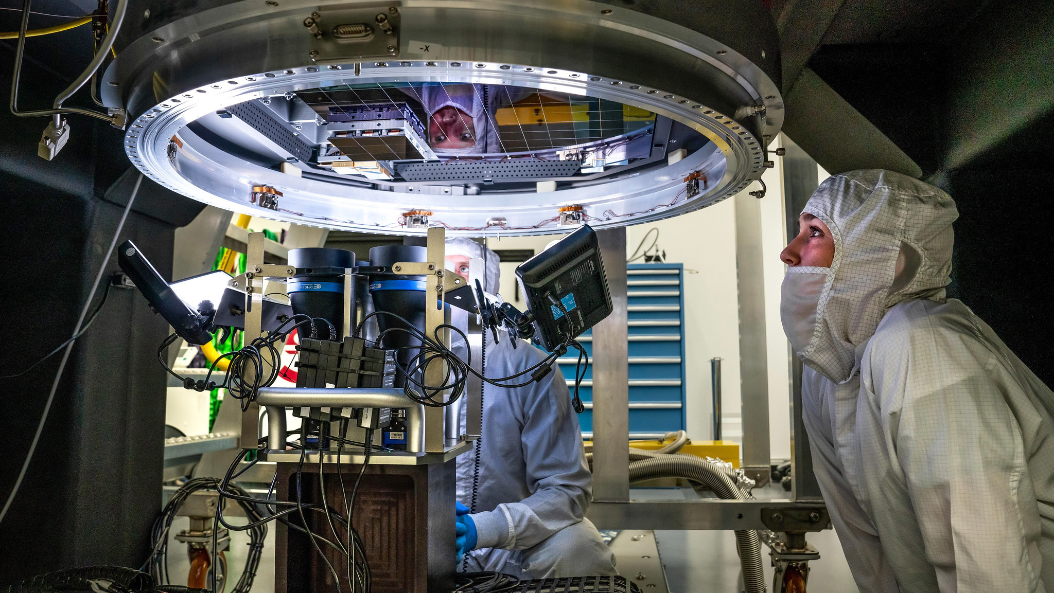 The world's largest digital camera is complete and ready to shoot