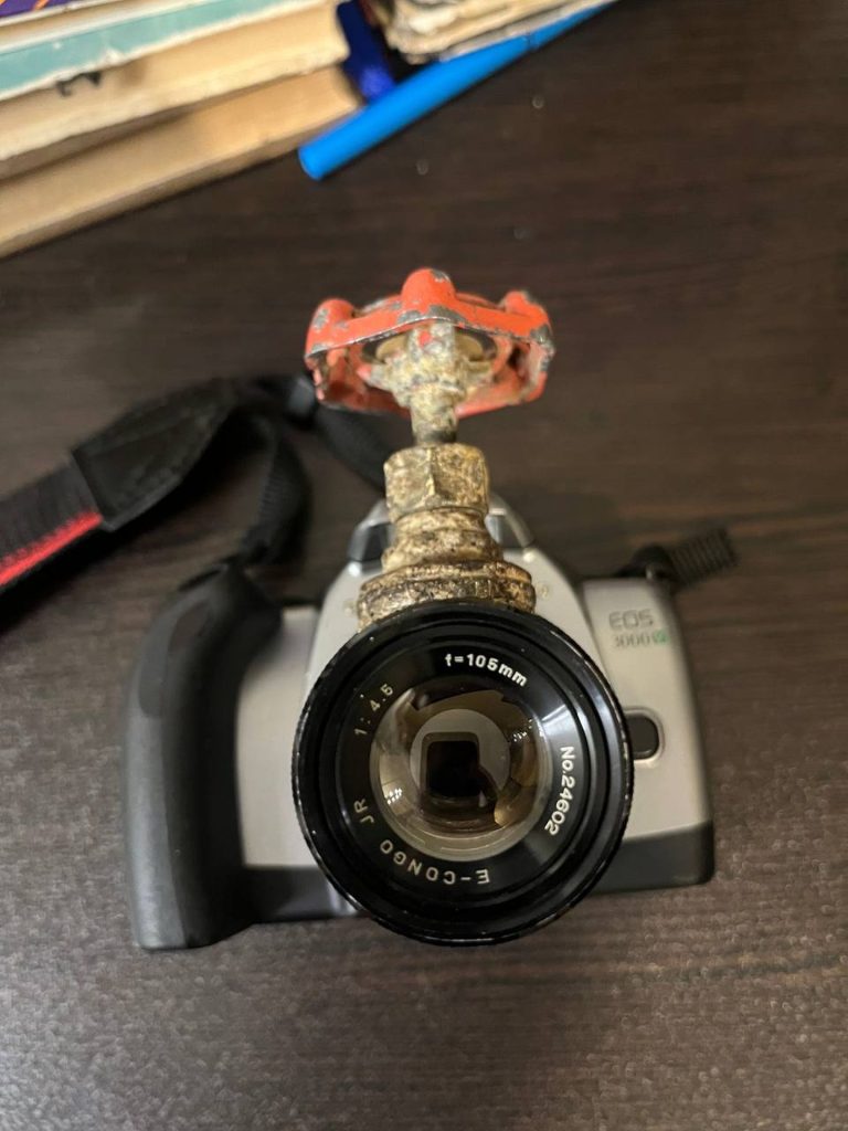 This DIY valve lens gives a new meaning to "workFLOW"