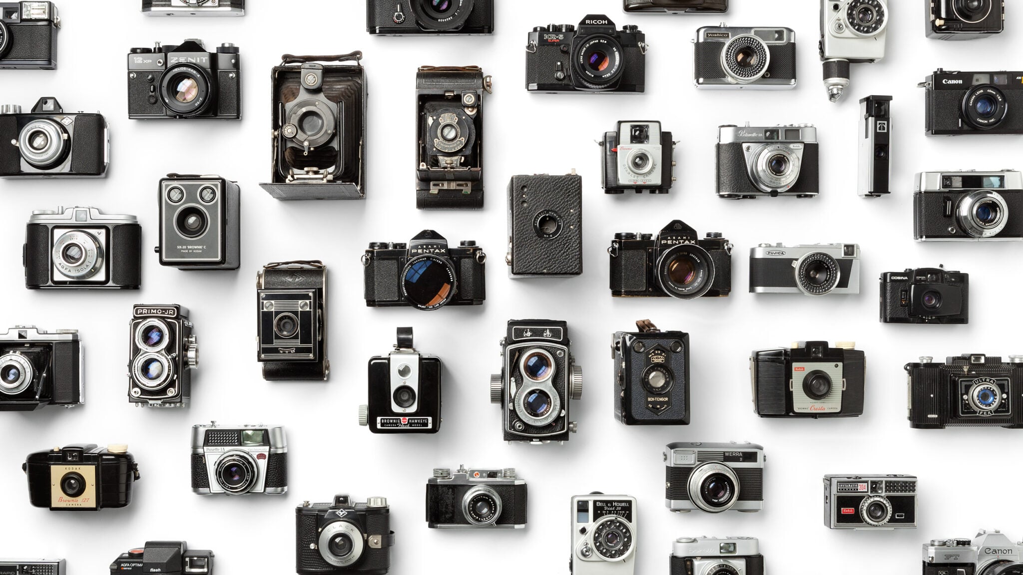 Latest Camera Gear Releases 2025: Roundup & Reviews